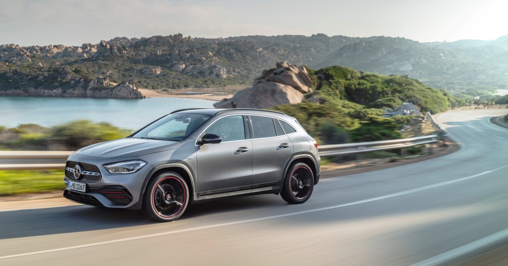 New Mercedes-Benz GLA เจเนอเรชันที่ 2