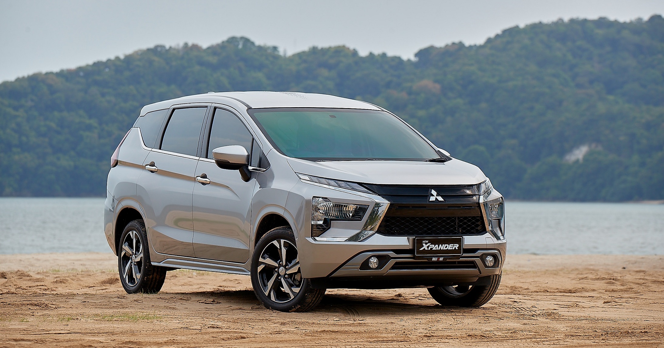 Mitsubishi ประกาศราคา Xpander