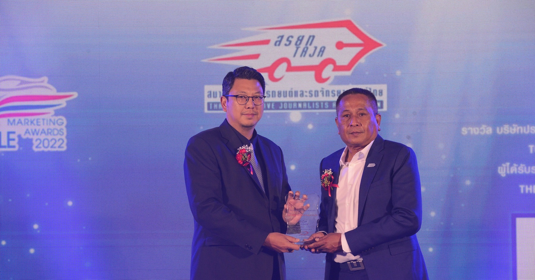 วิริยะประกันภัยฯ รับรางวัล Top Car Insurance Sale Award 2022