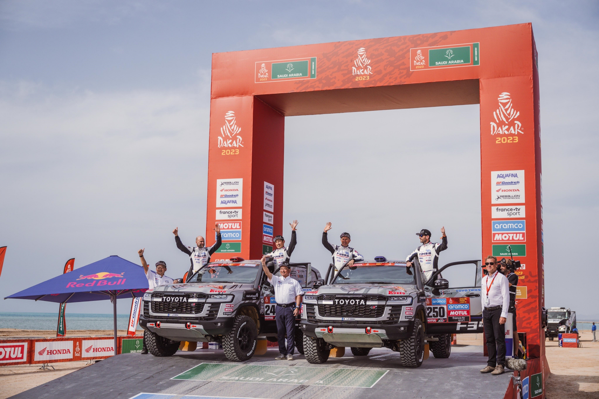 Toyo Tires Open Country M/T-R บทพิสูจน์ความแข็งแกร่ง คว้าชัย Dakar ...