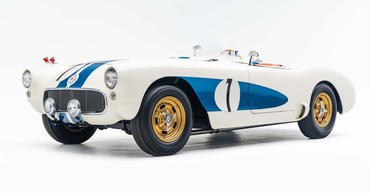 นิทรรศการ Chevrolet Corvette มรดกแห่งรถสปอร์ทอเมริกัน