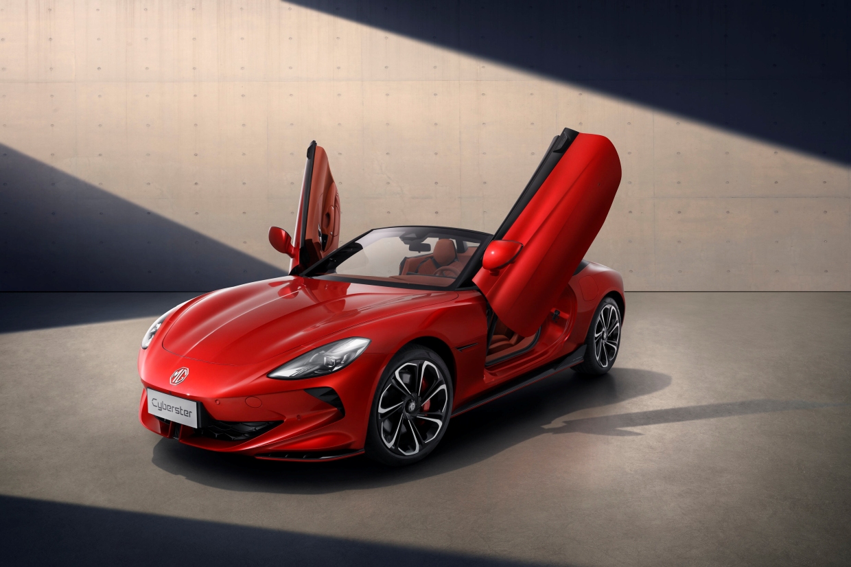 MG นำ EV 2 รุ่น มาโชว์ในงาน