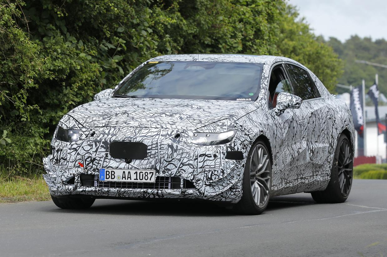 Mercedes-AMG C-Class EV รถแบท...ตัวเล็ก ตัวแรง