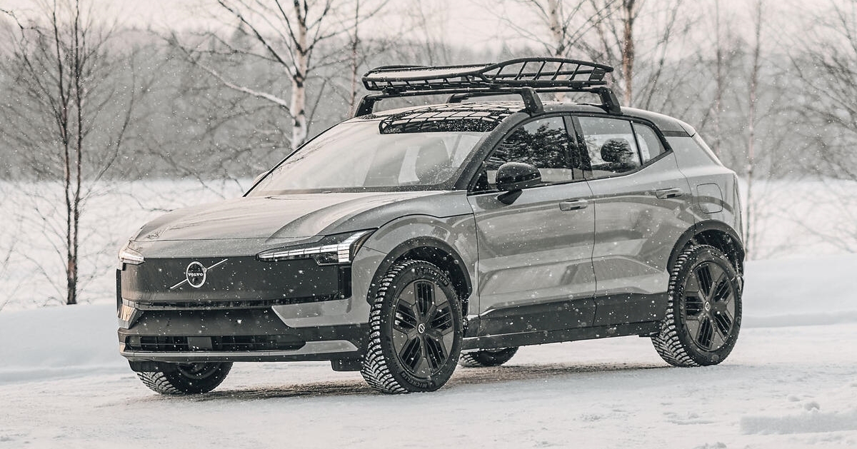 Volvo EX30 Cross Country