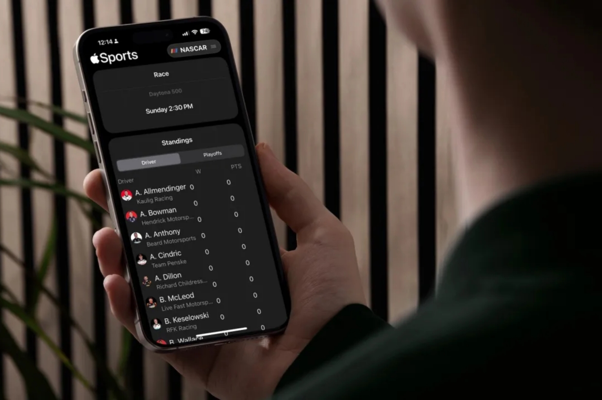 Apple Sports IOS ติดตามการแข่งขันรถสูตรหนึ่งได้แล้ว
