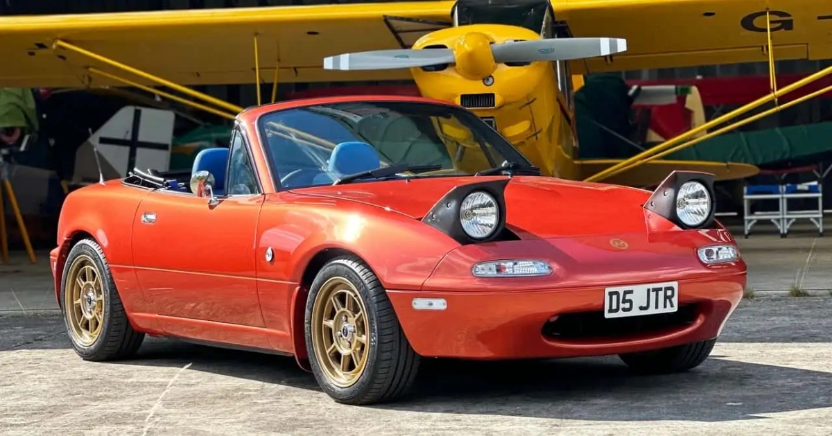 Mazda MX-5 ขุมพลัง วี 6 สูบ ผลงาน Rocketeer